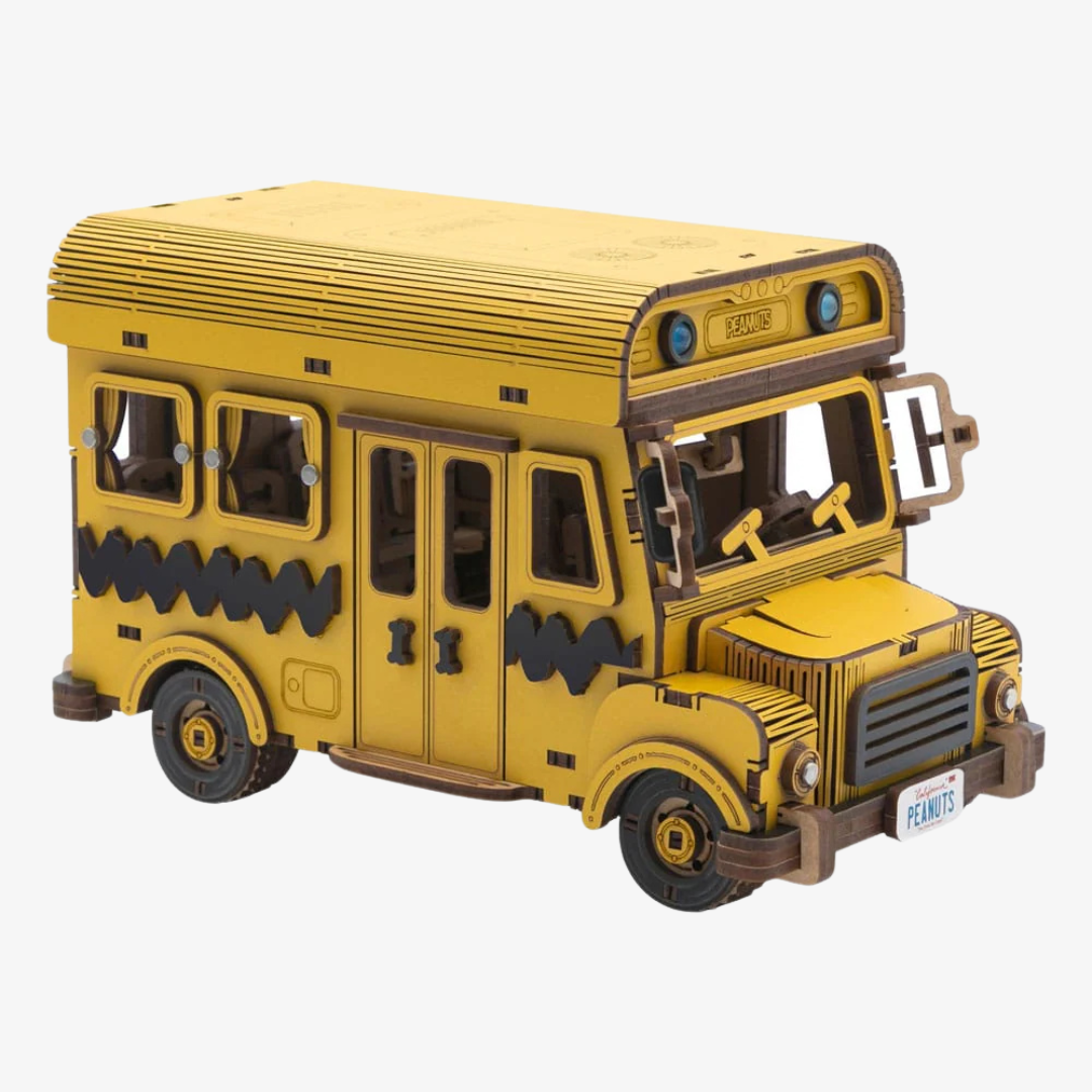 Peanuts - 'School Bus' Model Kit by Puremind – Flexxlex Store